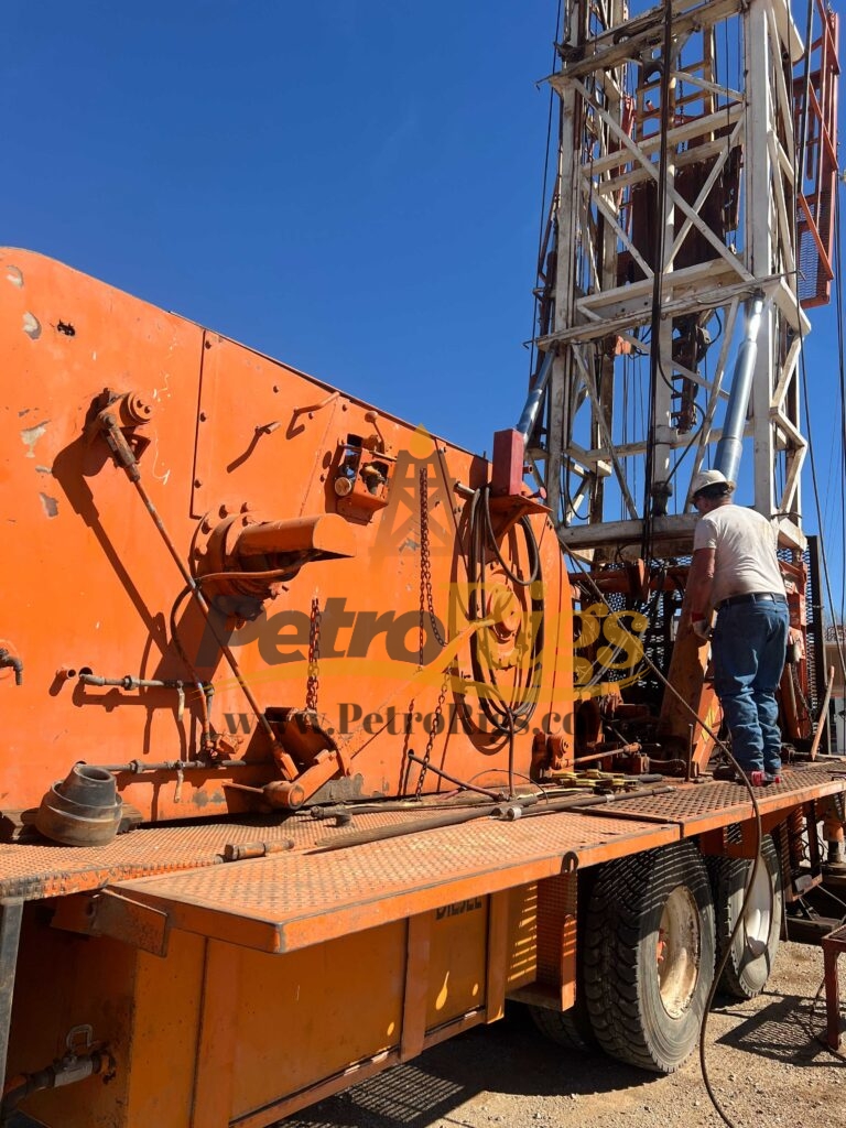 Cardwell Workover Rig ⋆ PetroRigs.com